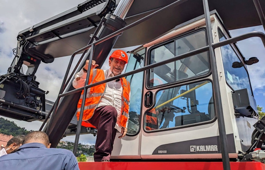 Equipment for St Vincent's new port arrives