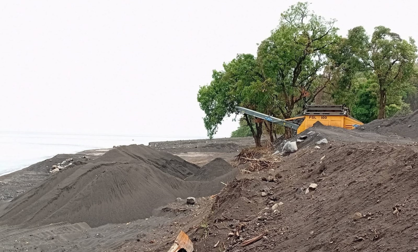 Residents outrage as new river mining raises alarms in North Leeward